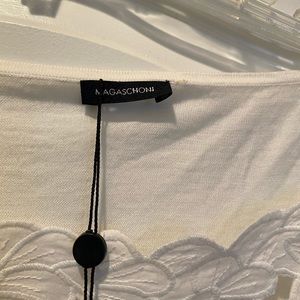 Magaschoni | Tops | Nwt Magaschoni White Long Sleeve Top With Appliqu ...